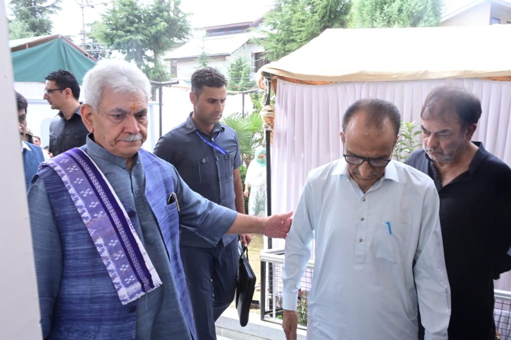 LG visits family of slain DySP Humayun Bhat, assures them of all help ...