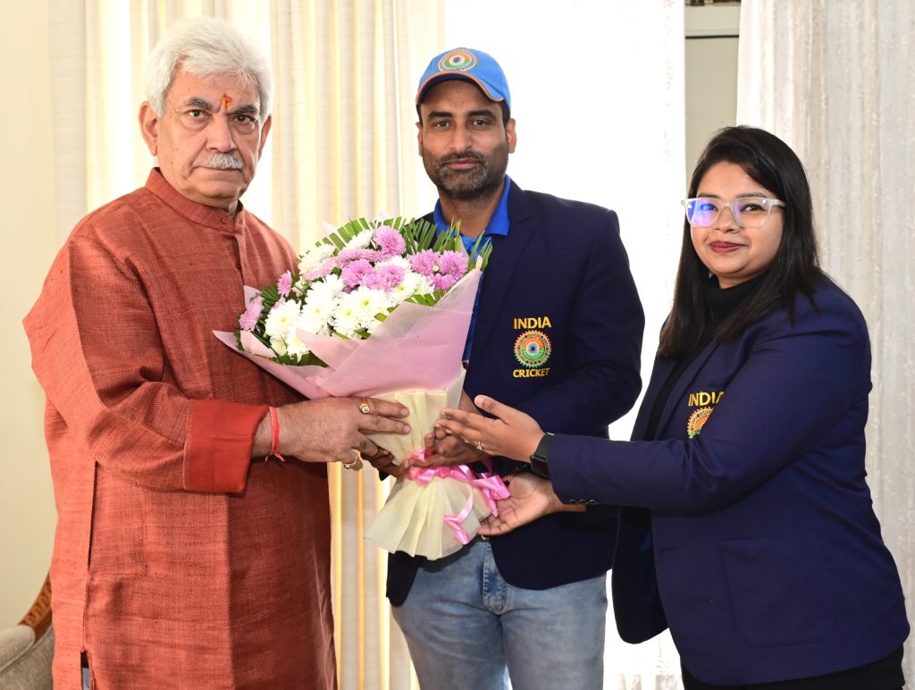 Indian Divyang Cricket Team Captain calls on Lt Governor – Kashmir Images