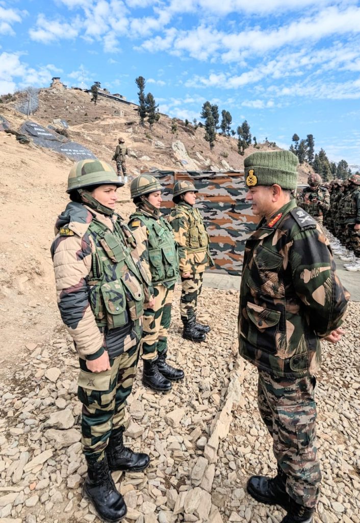 Army’s Northern Command chief reviews counter-infiltration grid ...